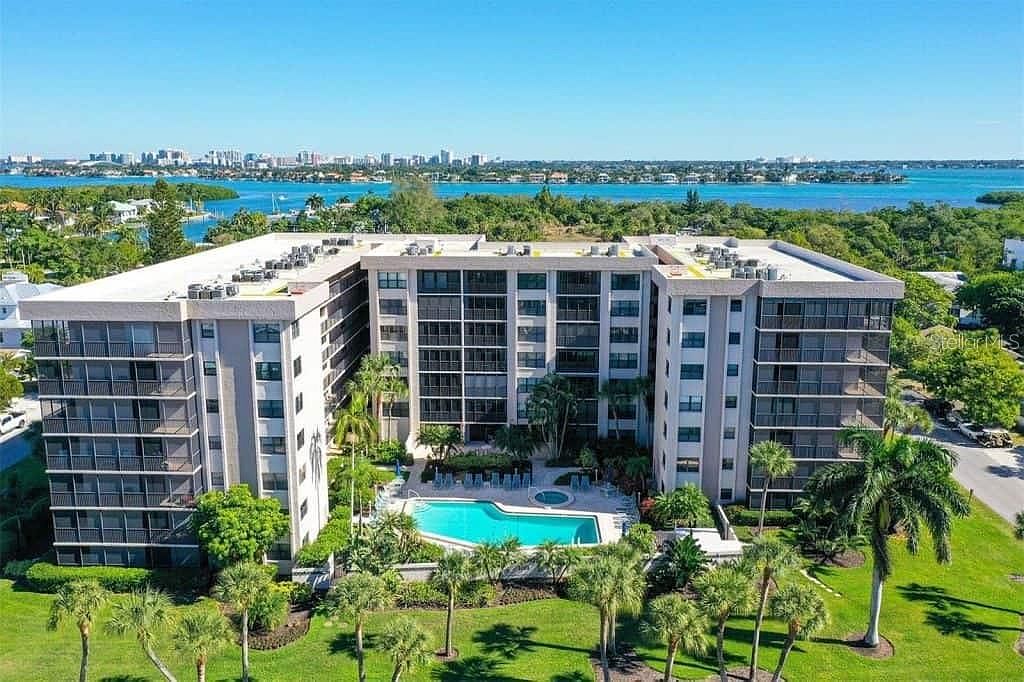 1001 Benjamin Franklin Dr UNIT 105, Sarasota, FL 34236 | Zillow