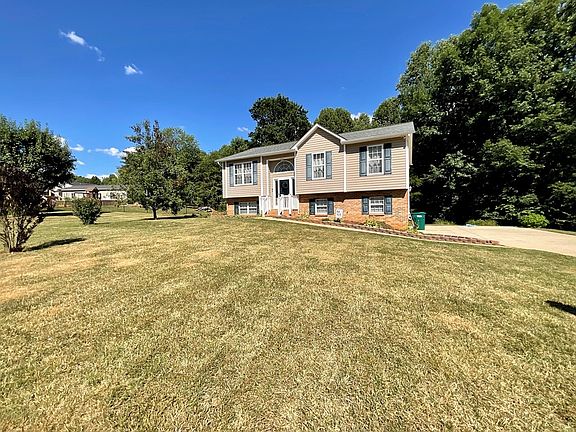 127-127 Stone Bridge Rd, Mount Airy, NC 27030 | MLS #94282 | Zillow