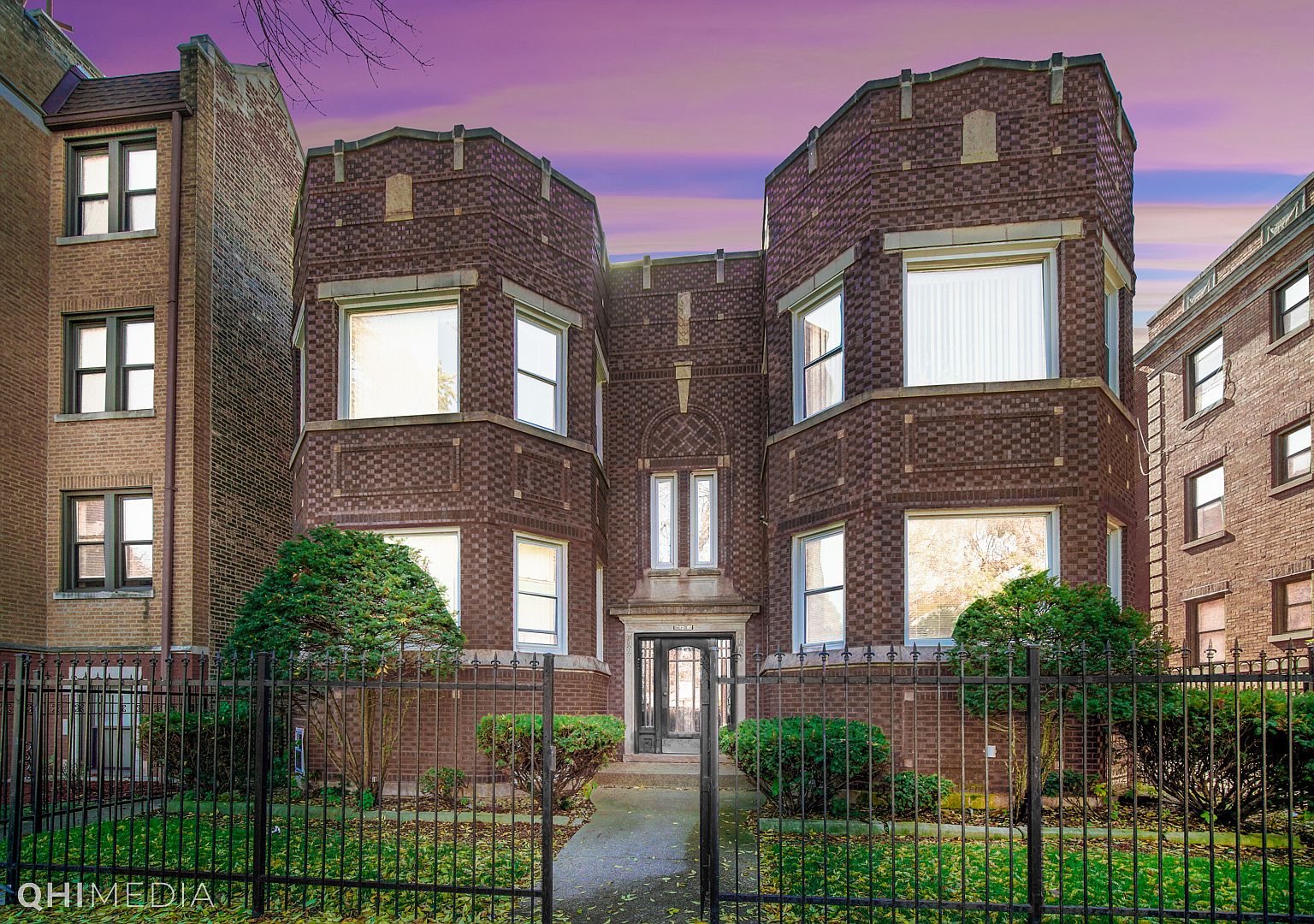 1643 W 83rd St, Chicago, IL 60620 | Zillow
