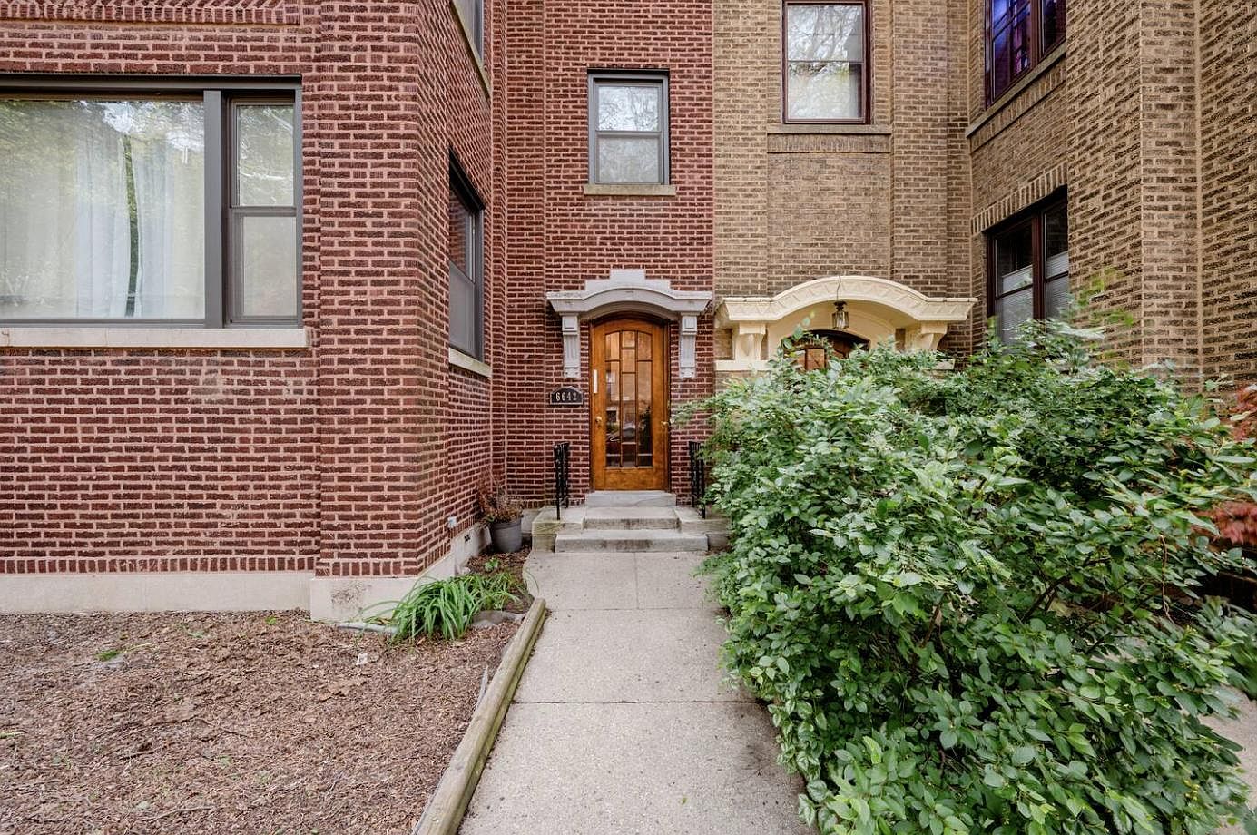 6642 N Newgard Ave #2, Chicago, IL 60626 | Zillow