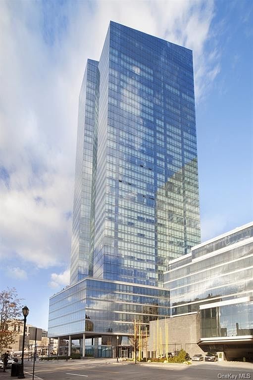 1 Renaissance Square UNIT 33EF, White Plains, NY 10601 | MLS #H6288234 ...