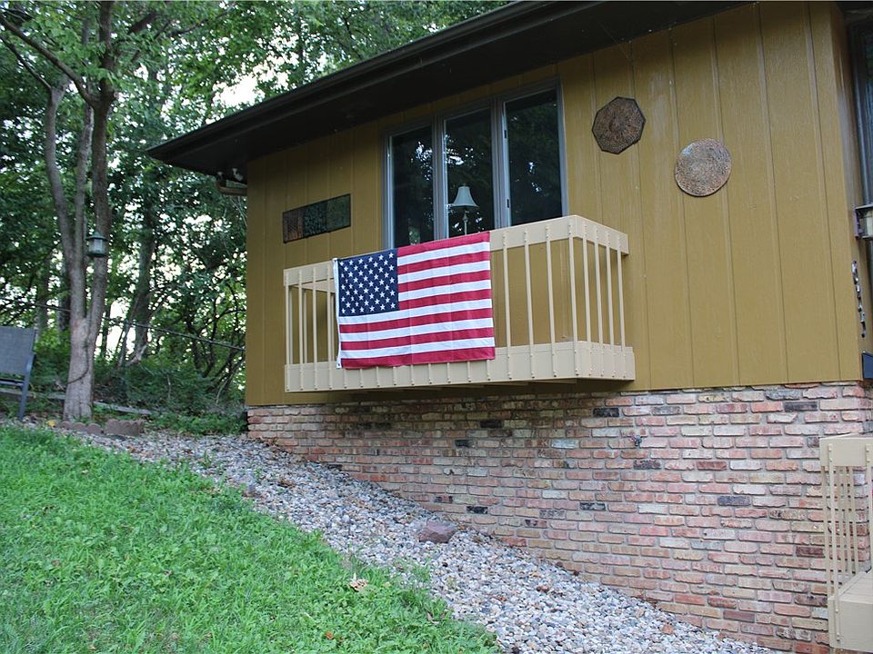 635 Davis Ct, Decatur, IL 62521 | Zillow