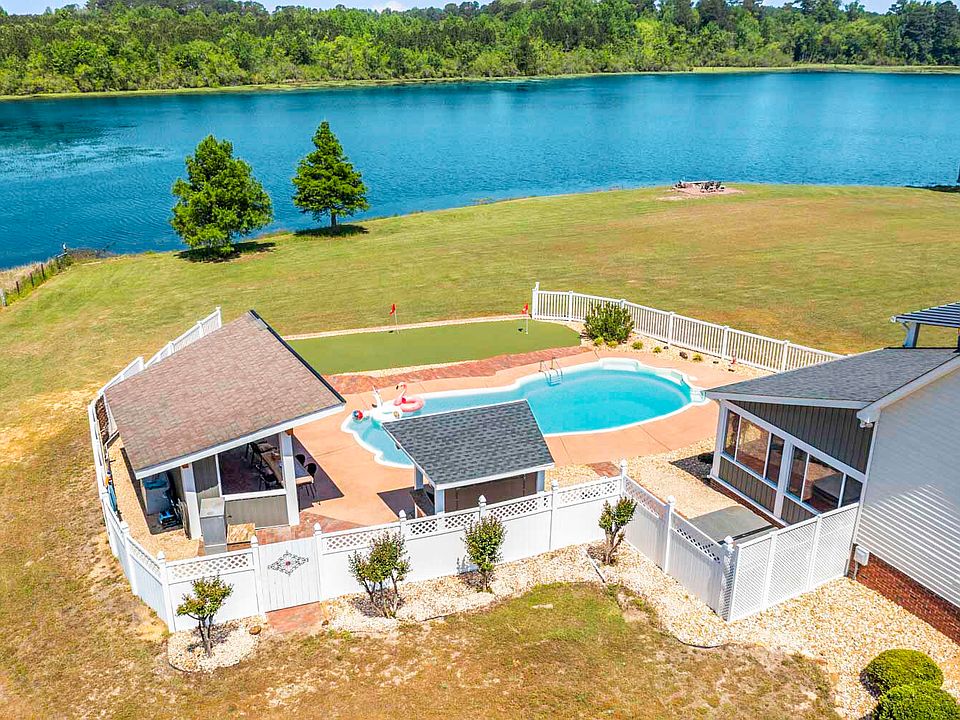 3636A Holly Grove Rd, Dunn, NC 28334 | MLS #10026538 | Zillow