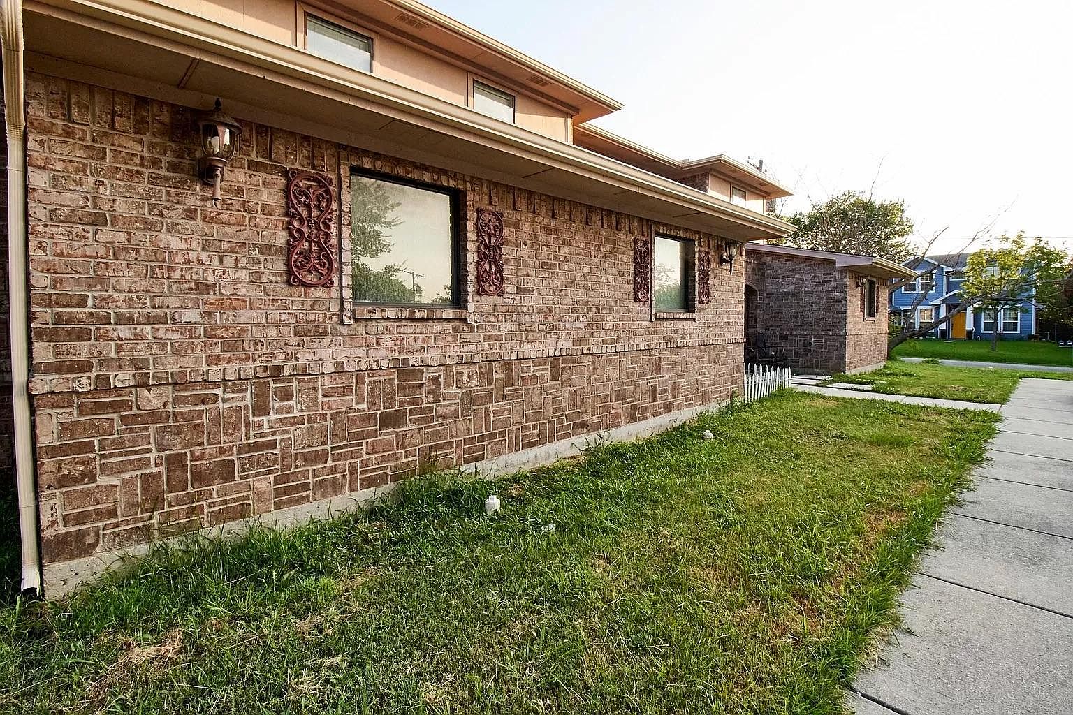 709 Caddell St #C, Aubrey, TX 76227 | Zillow