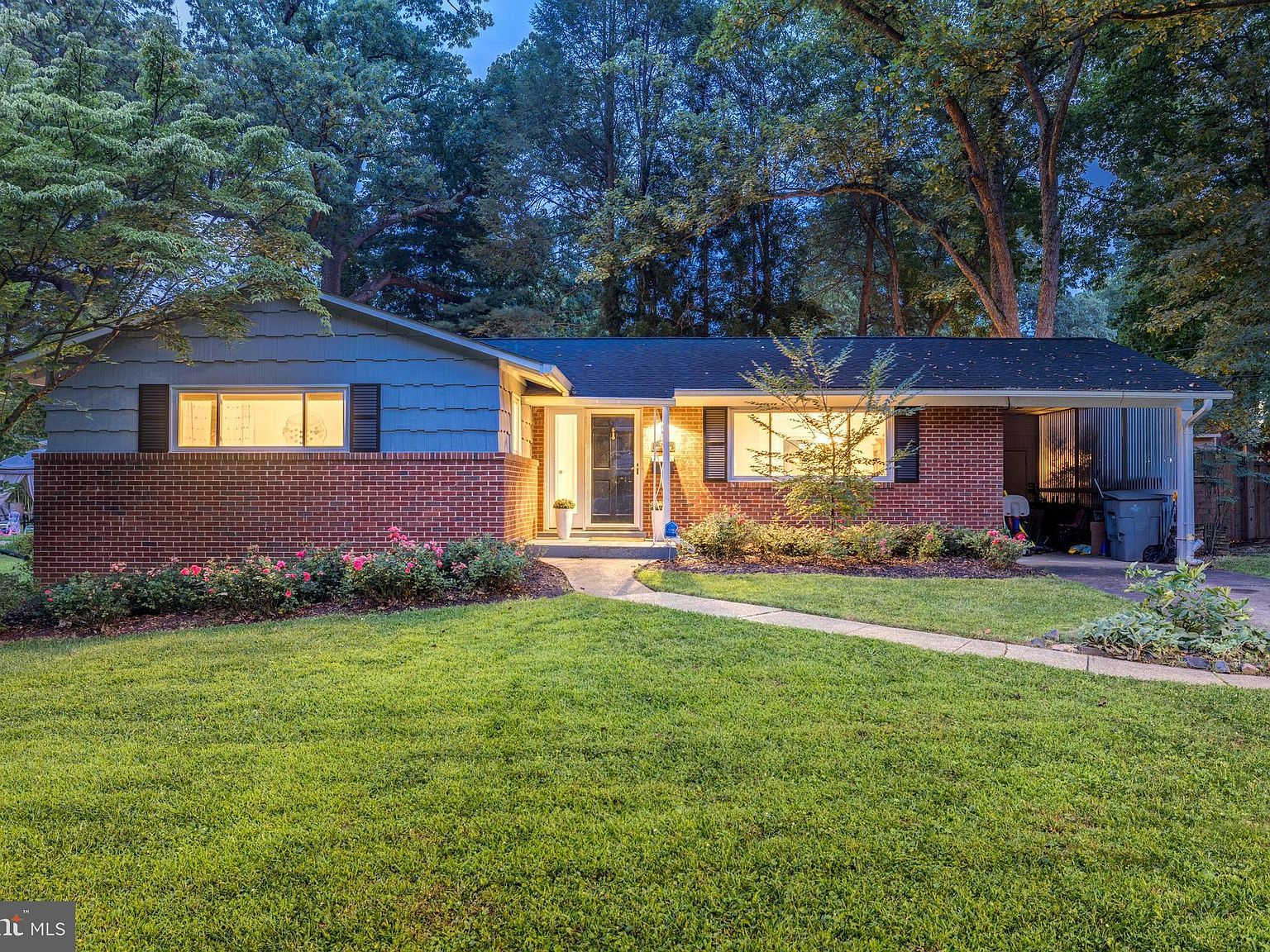 7030 Roundtree Rd, Falls Church, VA 22042 | MLS #VAFX2145600 | Zillow