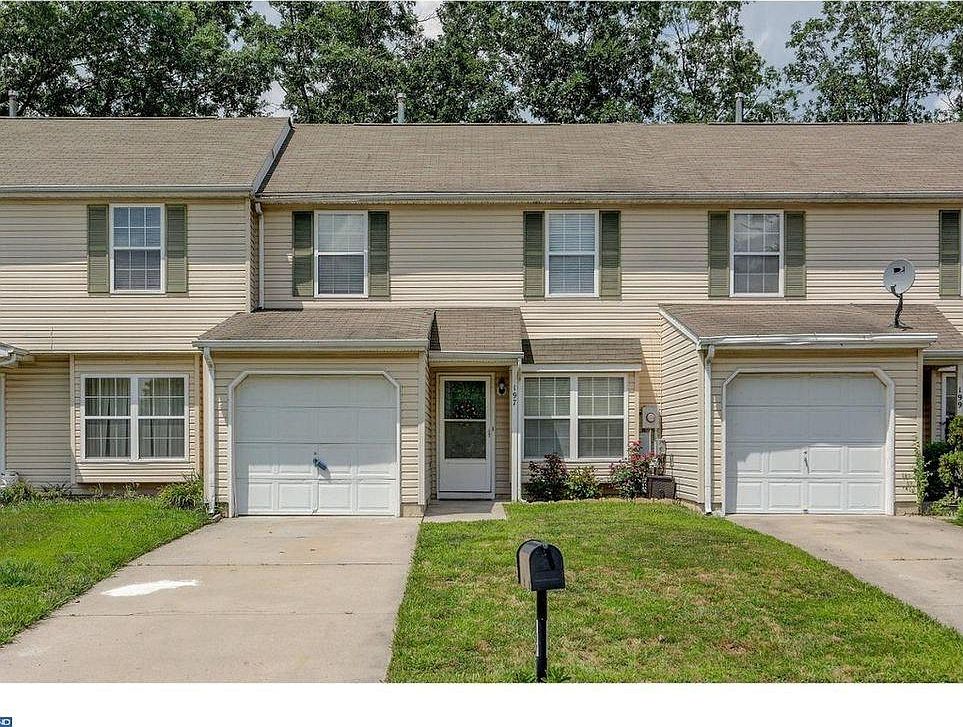 197 Lake Dr, Atco, NJ 08004 | Zillow