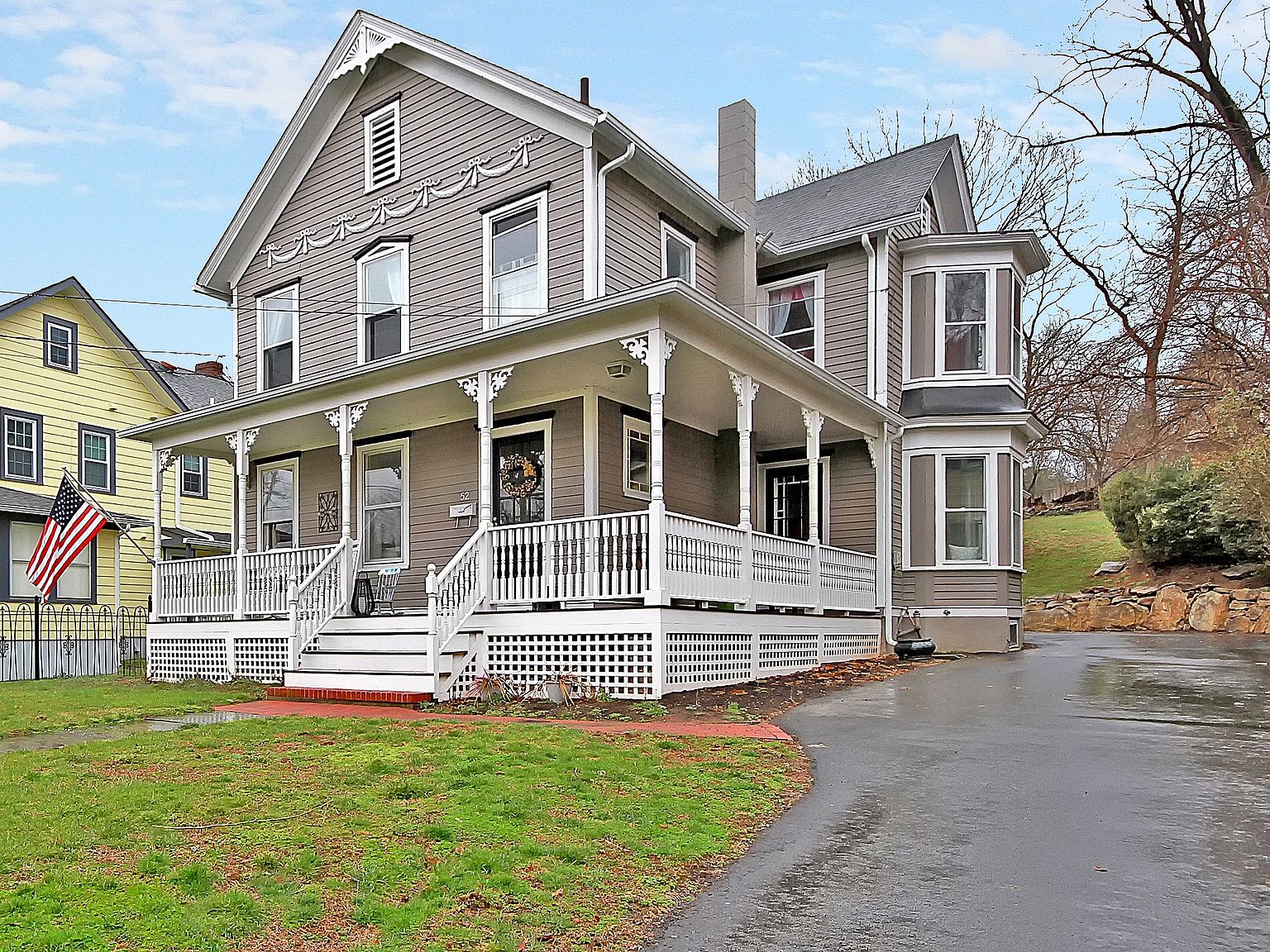 52 W Main St, Clinton, NJ 08809 | Zillow