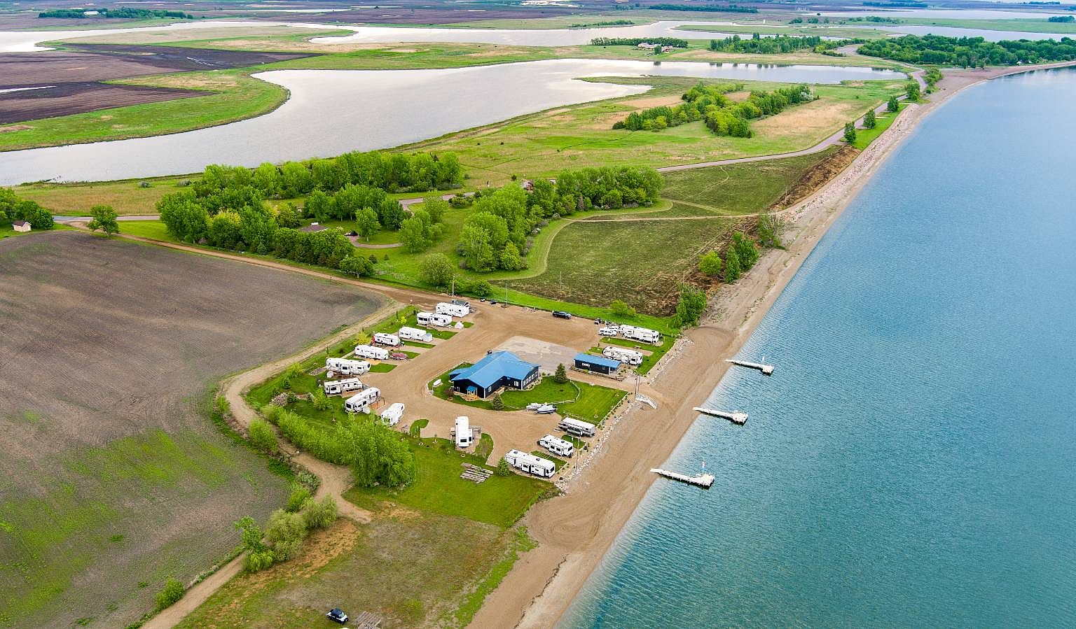 21121 438th Ave, Lake Preston, SD 57249 | MLS #11289247 | Zillow