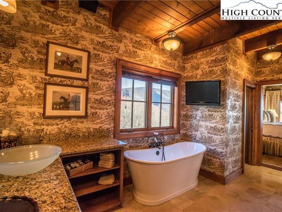 862 Buffalo Nvno, Zionville, NC 28698 | Zillow