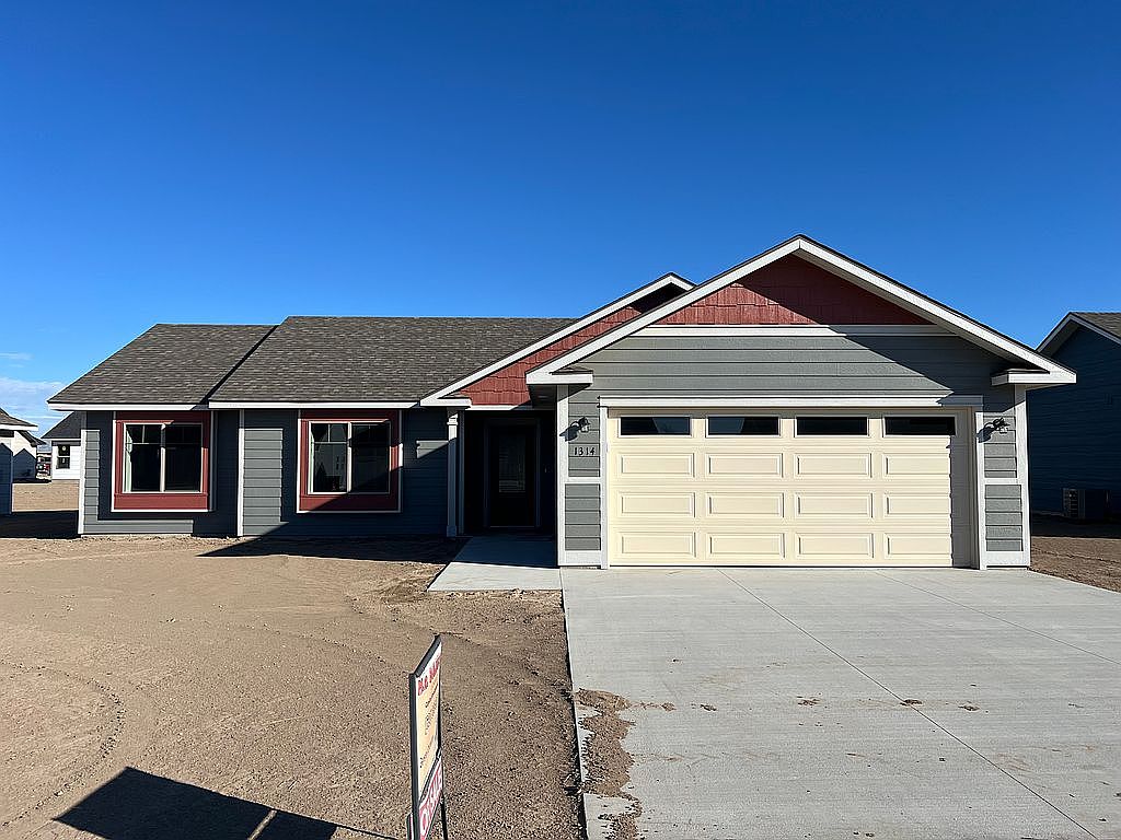 1314 Merrit Rd, Dodge City, KS 67801 | Zillow