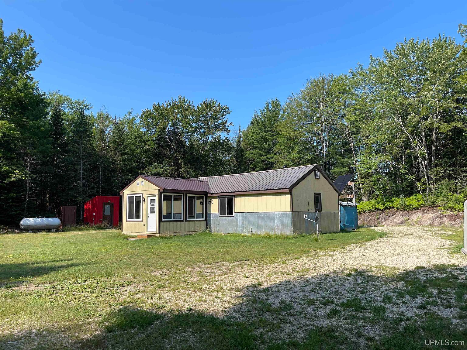 5798-5798 N Cals Dr, Manistique, MI 49854 | Zillow