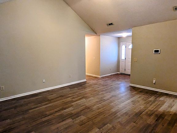 180 Wayfair Ln #9, Hinesville, GA 31313 | Zillow
