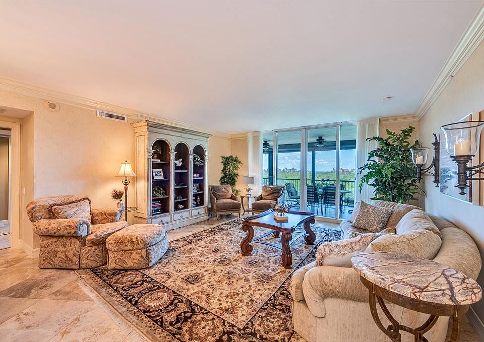7575 Pelican Bay Blvd Naples, FL, 34108 - Apartments for Rent | Zillow
