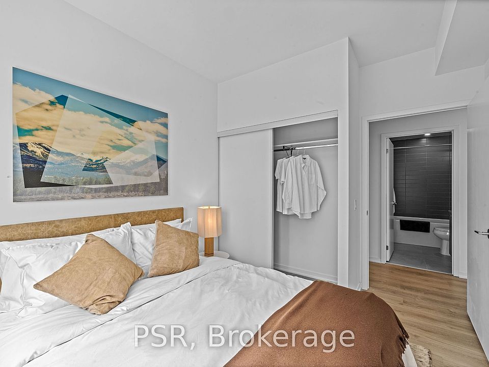 The Hampton - 101 Roehampton Ave Toronto ON | Zillow