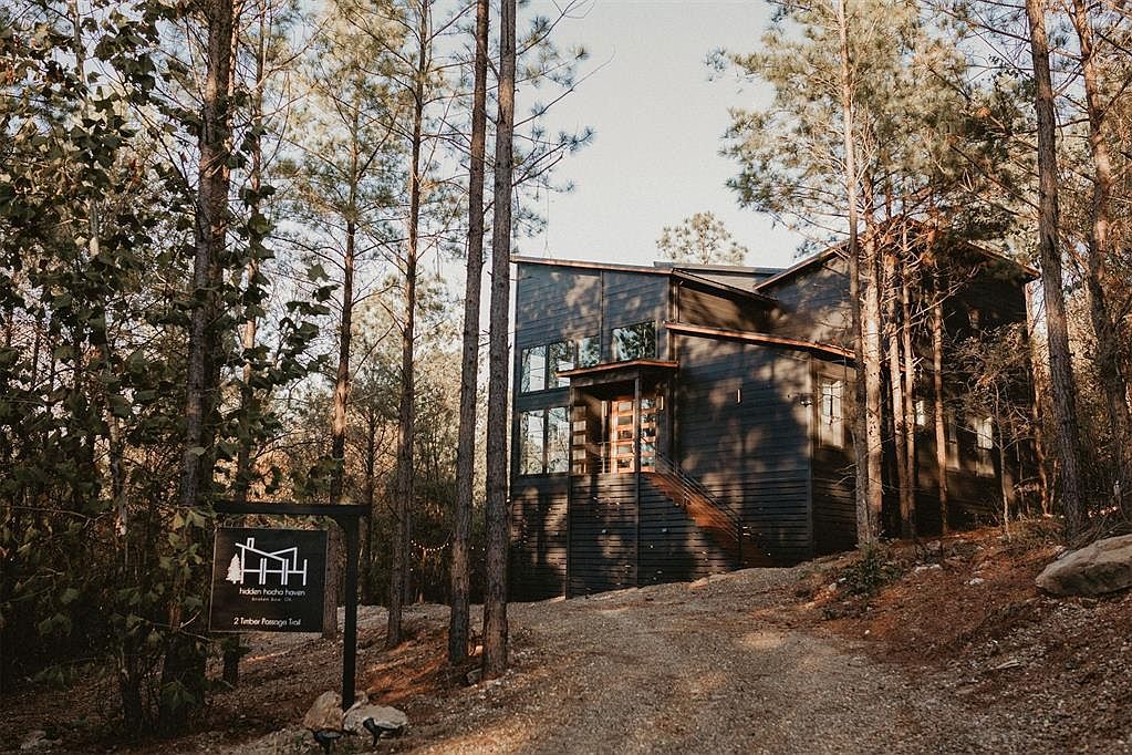 2 Timber Passage Trl, Broken Bow, OK 74728 | MLS #1143561 | Zillow