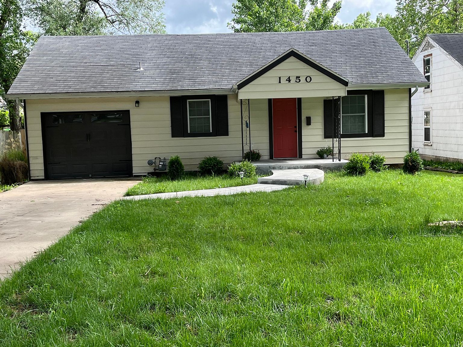 1450 E Cherokee Street, Springfield, MO 65804 | Zillow