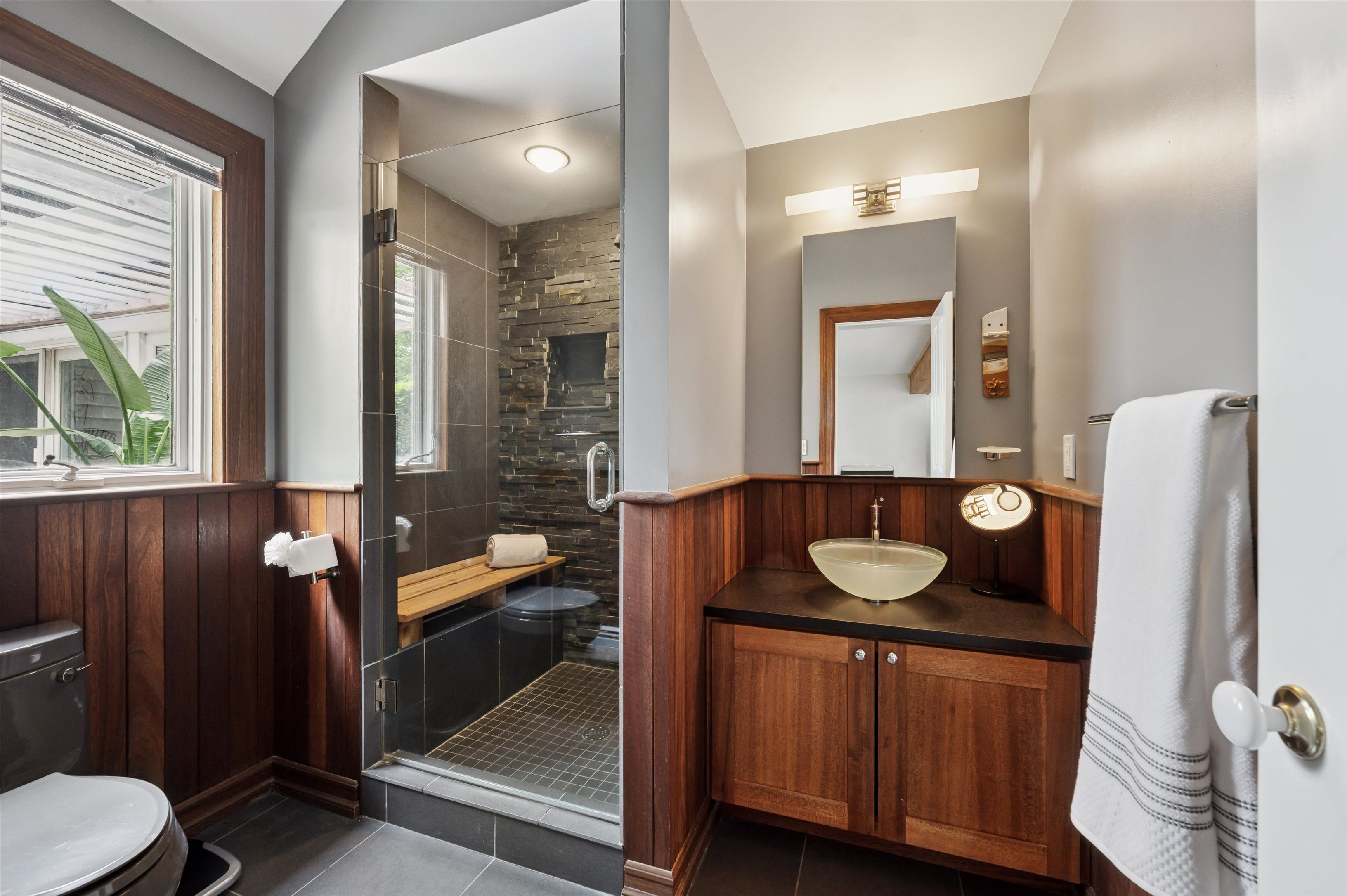 18 Flying Point Rd, Southampton, NY 11968 | Out East