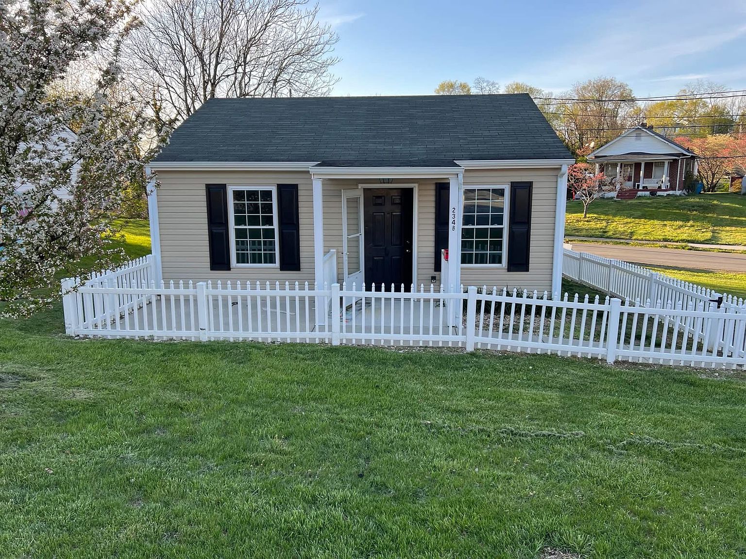2348 Moir St NE, Roanoke, VA 24012 | Zillow