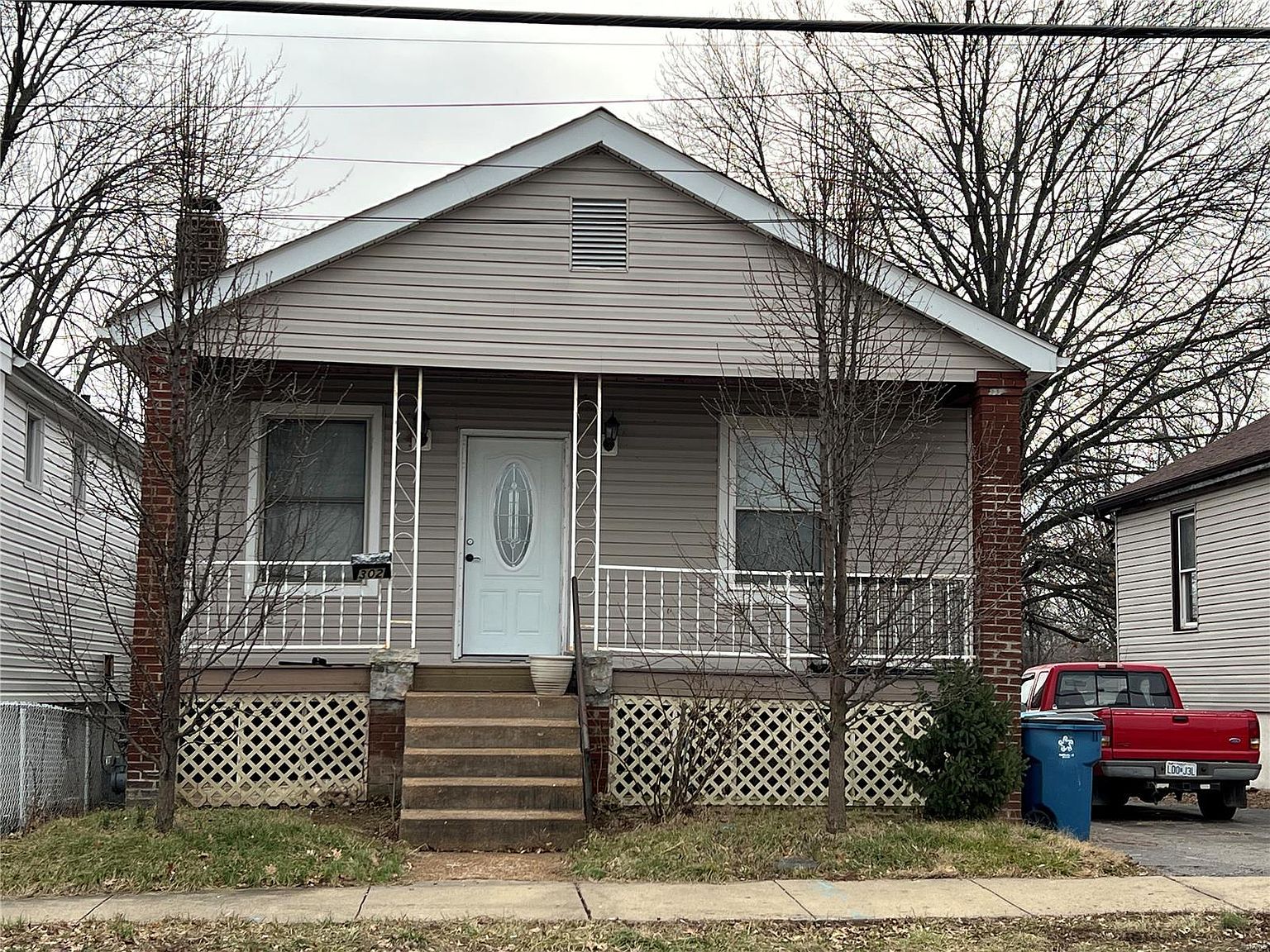 302 W Ripa Ave, Saint Louis, MO 63125 | Zillow