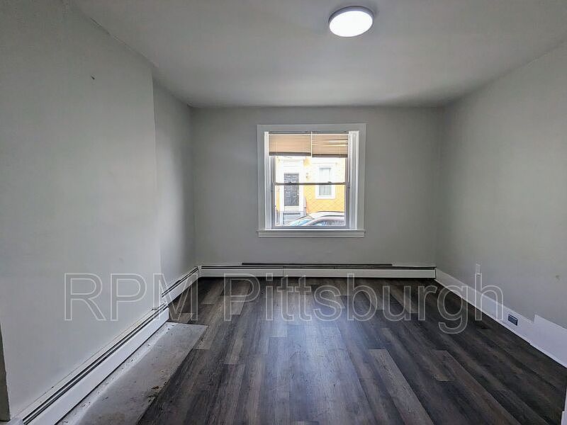 1823 Niggel St Pittsburgh, PA, 15212 - Apartments for Rent | Zillow