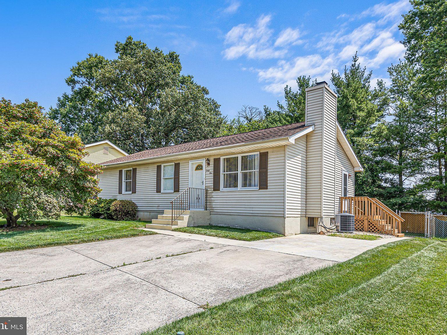 41 Winsome Way, Newark, DE 19702 | Zillow