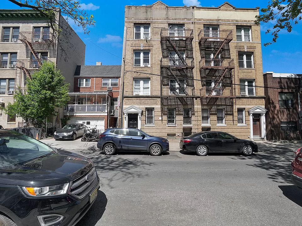 33-08 29th St #1, Astoria, NY 11106 | Zillow