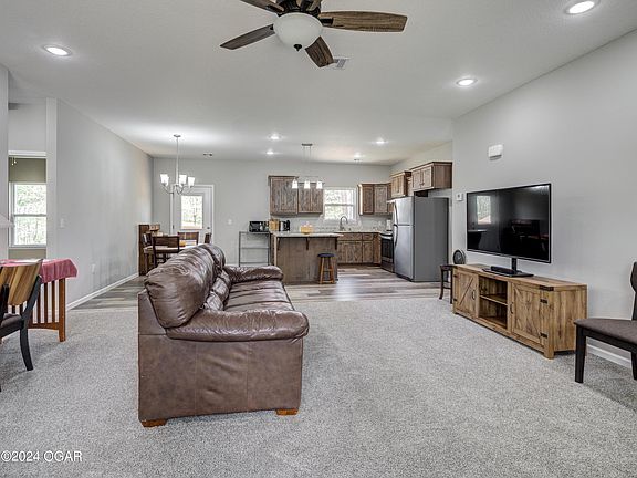 9223 Falcon Rd, Neosho, MO 64850 | MLS #241759 | Zillow