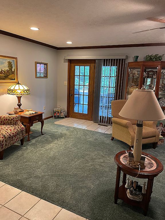 686 Jonathan Shores Rd, Benton, KY 42025 | Zillow