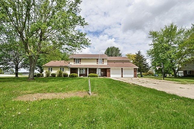 218 W 500 N, Anderson, IN 46012 | Zillow