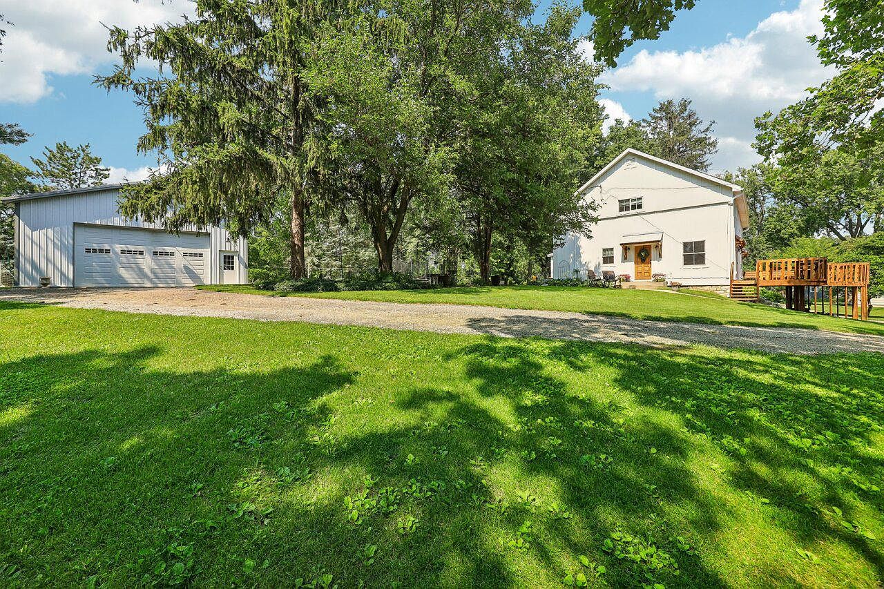 S30W31922 County Road E, Waukesha, WI 53189 | Zillow