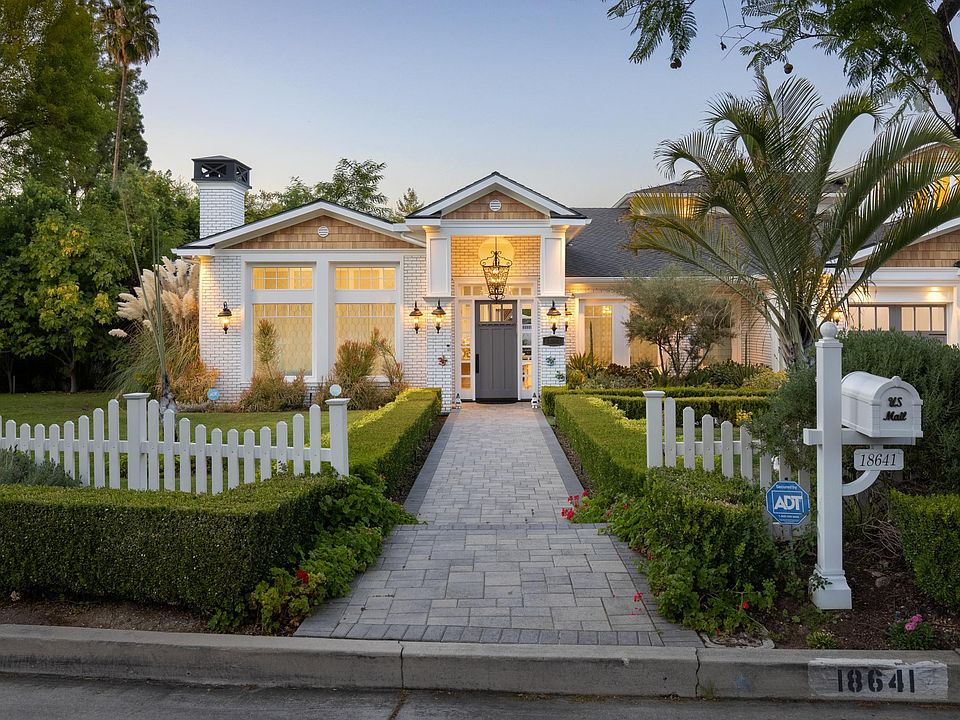 18641 Cassandra St, Tarzana, CA 91356 | Zillow