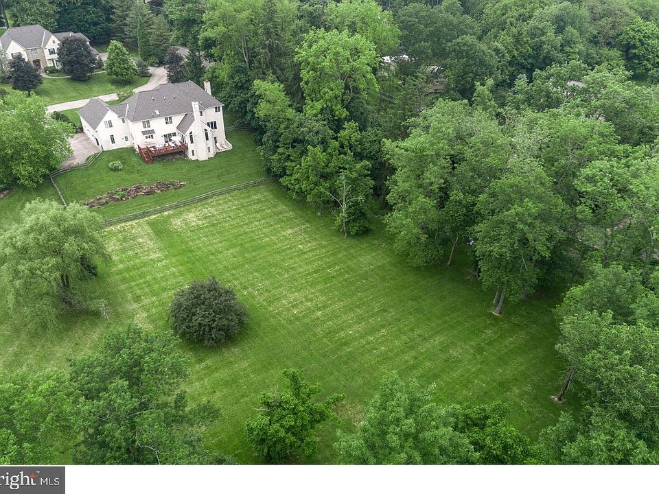 542 Newtown Rd, Berwyn, PA 19312 | Zillow