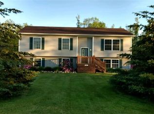 11030 Roosevelt Hwy, Lyndonville, NY 14098 | Zillow
