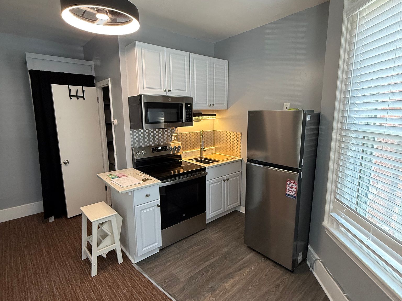 621 Haws Ave APT 2, Norristown, PA 19401 | Zillow