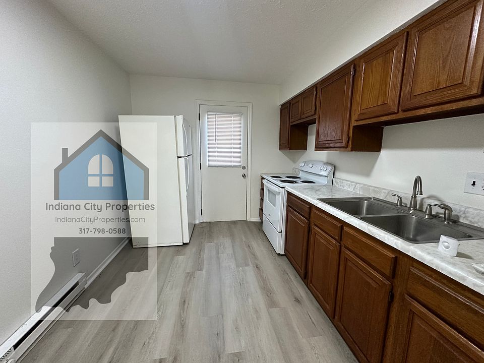 Home Avenue Apts - 579-6 - 579 S Home Ave Martinsville IN | Zillow