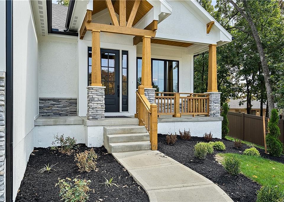 101 NW Ambersham Dr, Lees Summit, MO 64081 | Zillow