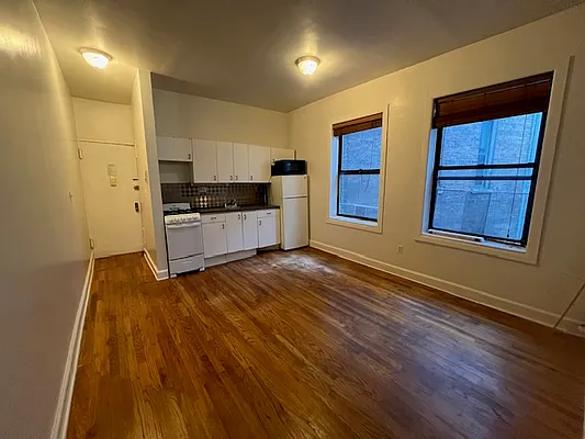 202 West 102nd Street #4ER in Manhattan Valley, Manhattan | StreetEasy