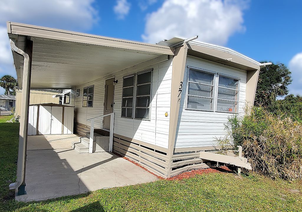 1250 Lakeview Dr #37, Deland, FL 32720 | Zillow