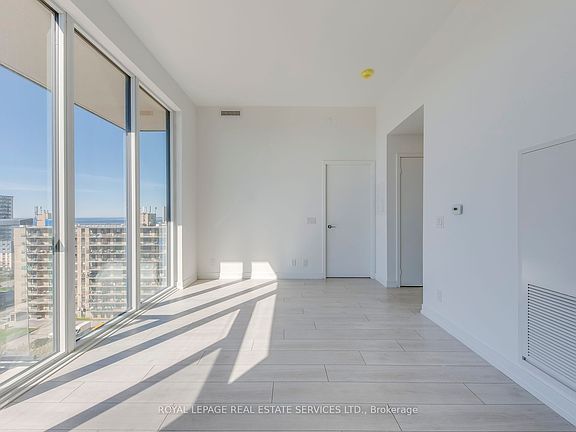 270 Dufferin St #1004, Toronto, ON M6K 0H8 | MLS #W8341974 | Zillow