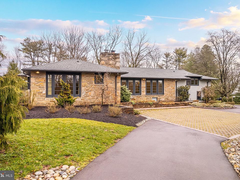 1439 Sugartown Rd, Berwyn, PA 19312 | Zillow