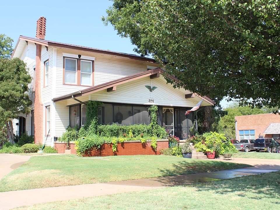 326 N Broadway St, Walters, OK 73572 | MLS #11205070 | Zillow