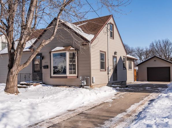 Rochester MN Single Family Homes For Sale - 118 Homes | Zillow