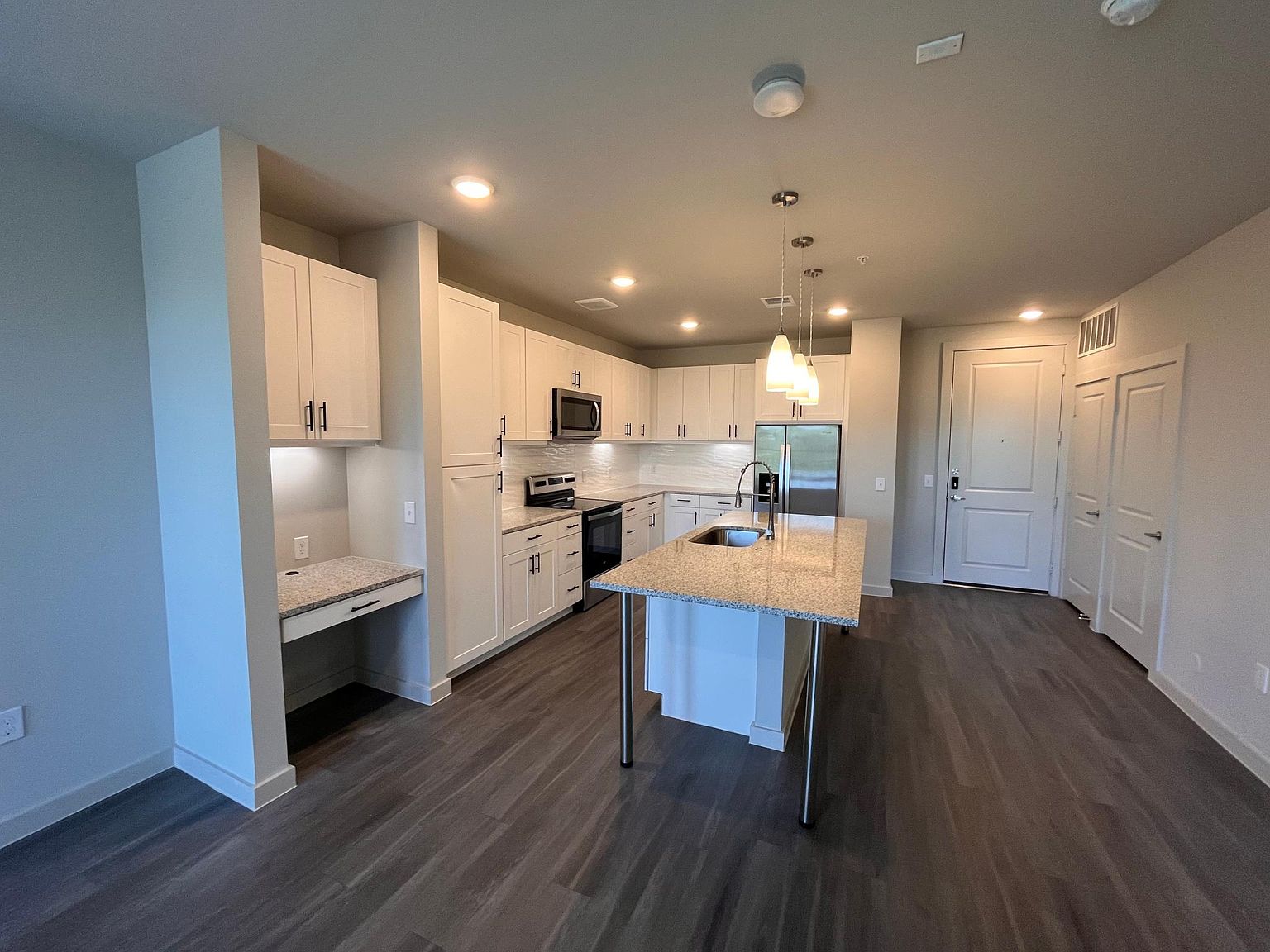 1105 Clayton Ln, Austin, TX 78723 | Zillow