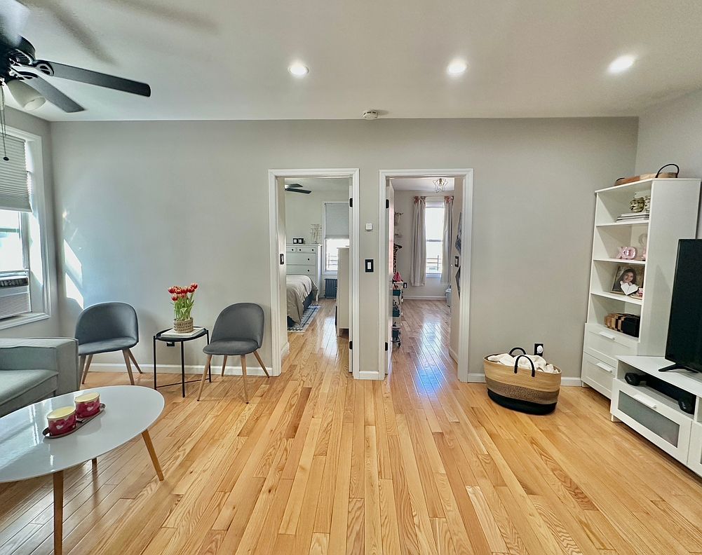 24-60 29th St #2, Astoria, NY 11102 | Zillow