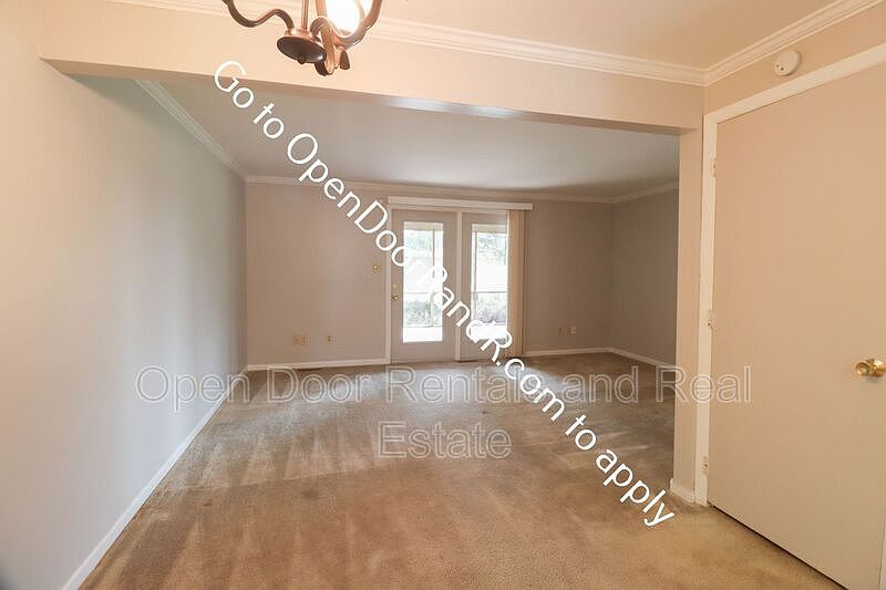 15030 Tally Ho Dr #19, Huntertown, IN 46748 | Zillow