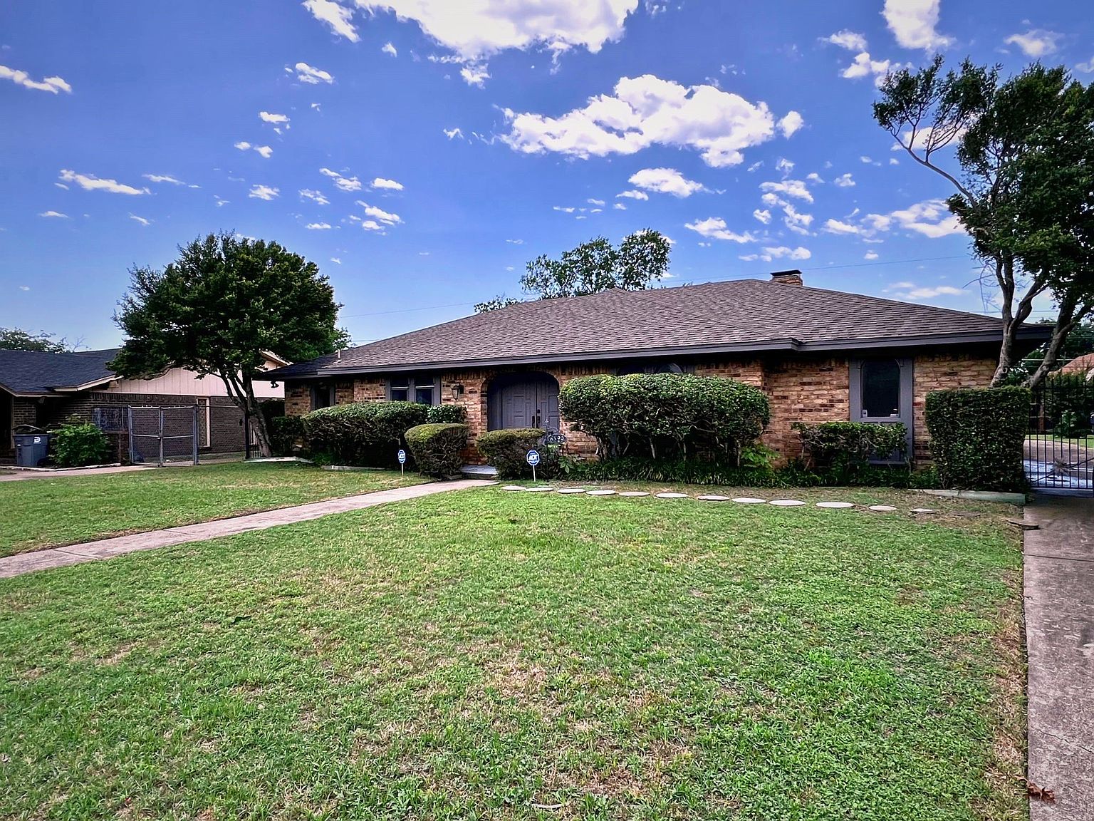 6529 Braddock Pl, Dallas, TX 75232 | Zillow
