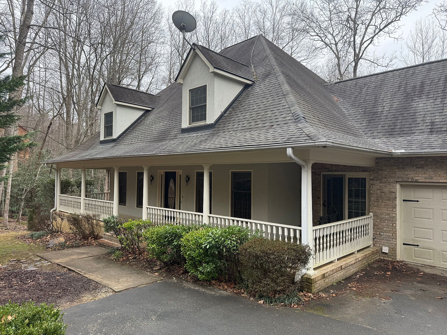 14 Glen Cable Rd, Asheville, NC 28805 | Zillow