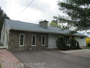 298 Overbrook Ave, Dallas, PA 18612 | Zillow