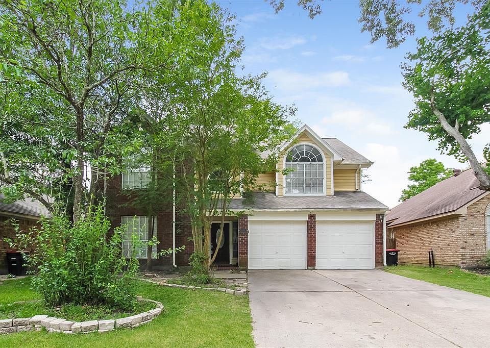 5003 Maple Brook Ln, Kingwood, TX 77345 | Zillow