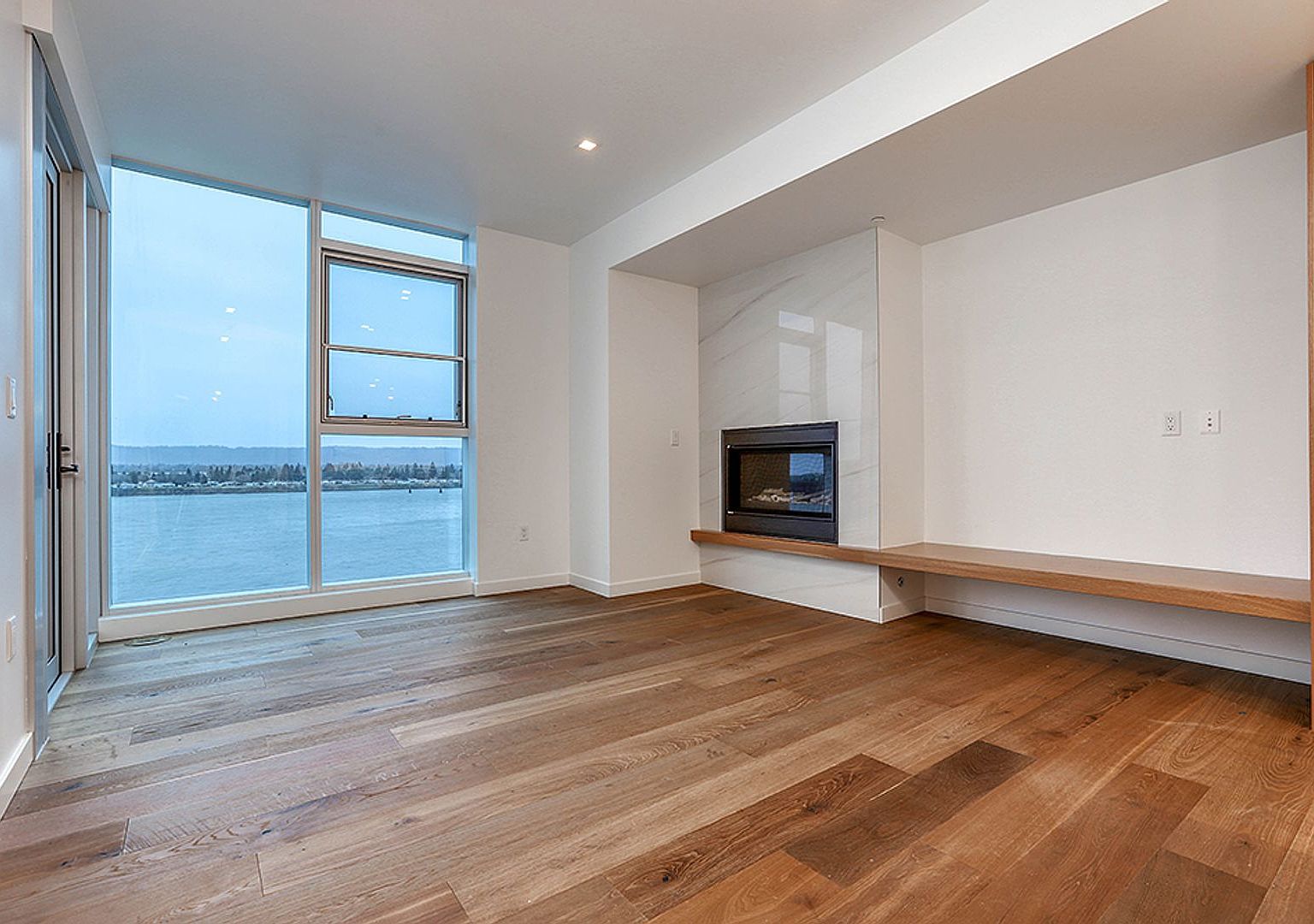 590 Waterfront Way Unit 504, Vancouver, WA 98660 | Zillow